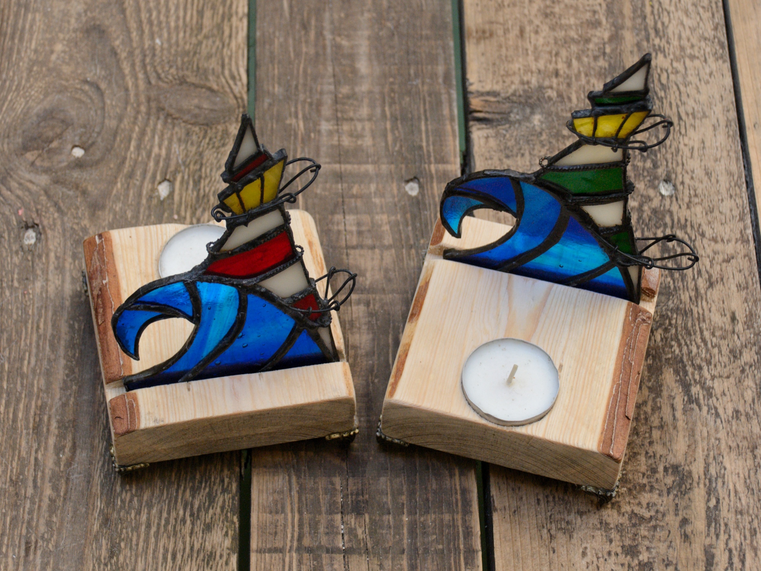Faros – Diseño artesanal de Vitral y Madera